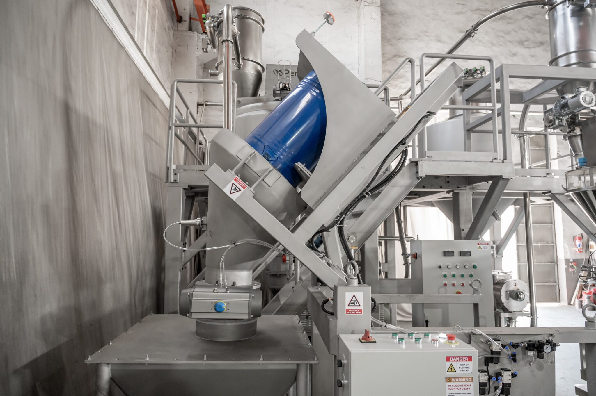 Drum Lifters/Loaders Speeds Up Loading Of Industrial Mixers